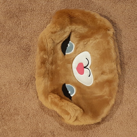 Little Sunny Bite | Bags | Little Sunny Bite Soft Bear Face Clutch ...